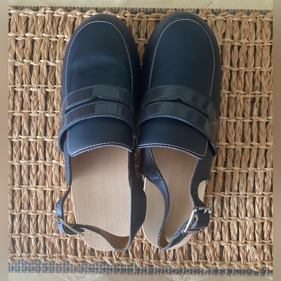Hunter | Shoes | Hunter Refined Italian Penny Loafer Clog Navy Blue ...
